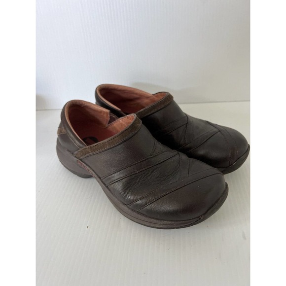 Merrell | Shoes | Merrell Encore Eclipse Bug Brown Leather Loafers ...